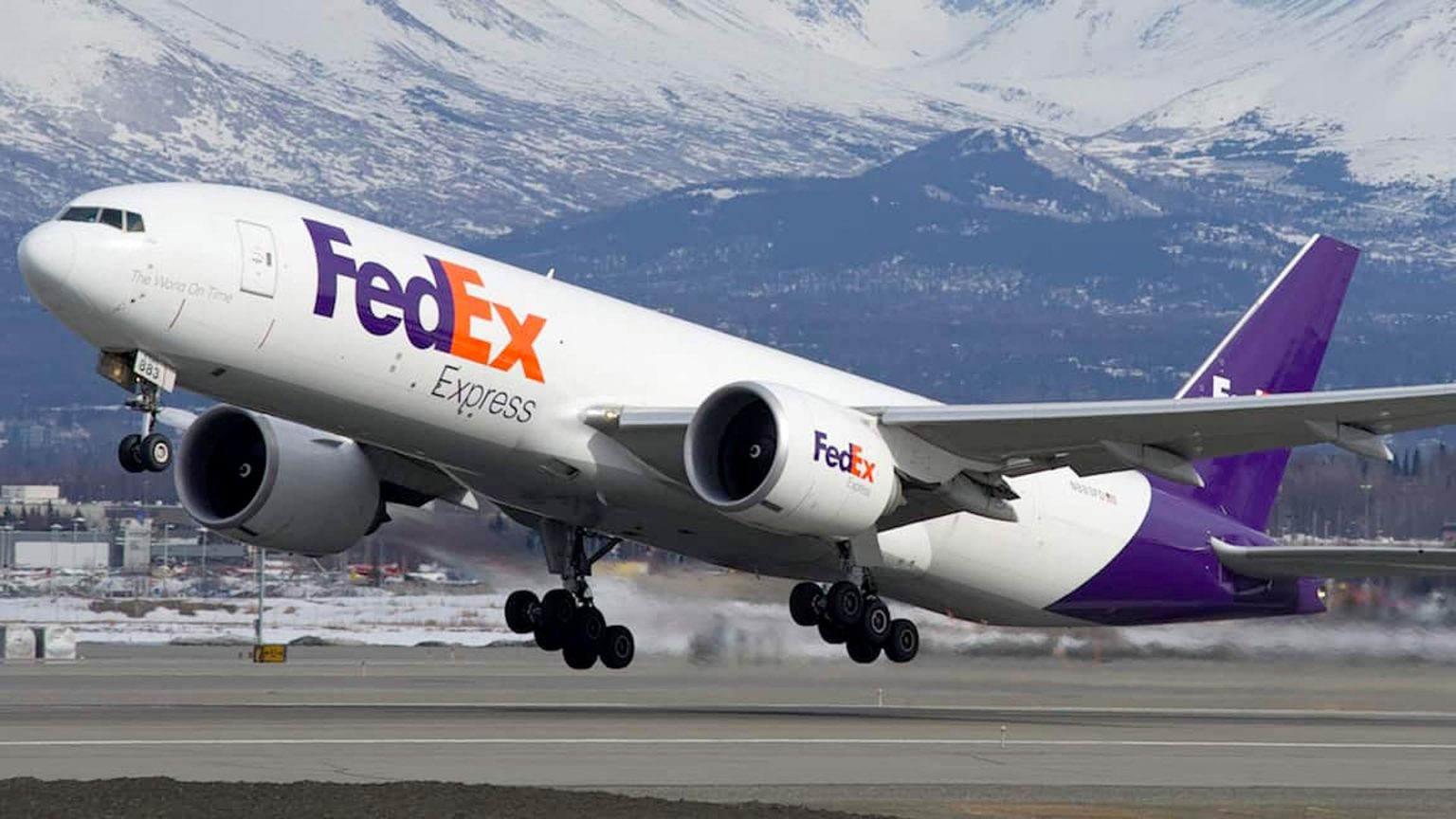 FedEx Logo Review – What Makes This Simple Logo So Special? - Gareth ...